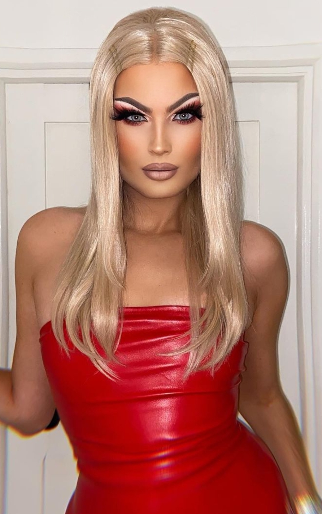 The Beauty of Miss Piper Stone – CD Girls