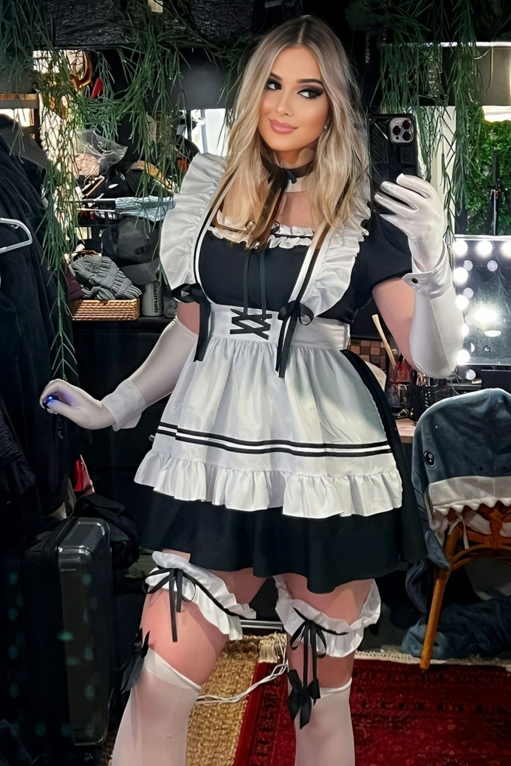 The Beautiful Maid Ashley – CD Girls